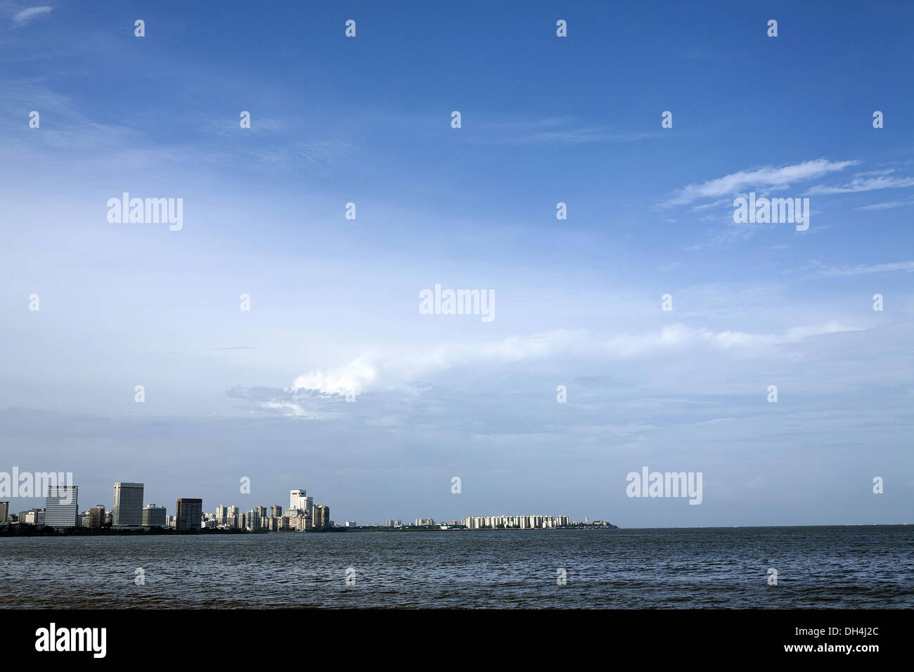 Nariman point skyline mumbai maharashtra hi-res stock photography and ...