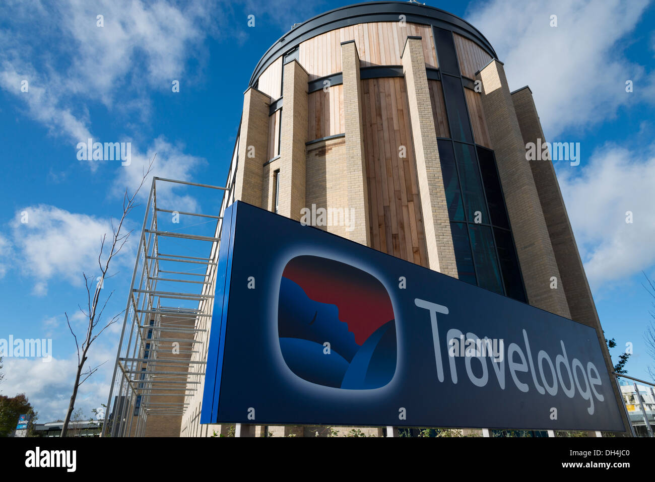 Travelodge logo sign hi-res stock photography and images - Alamy