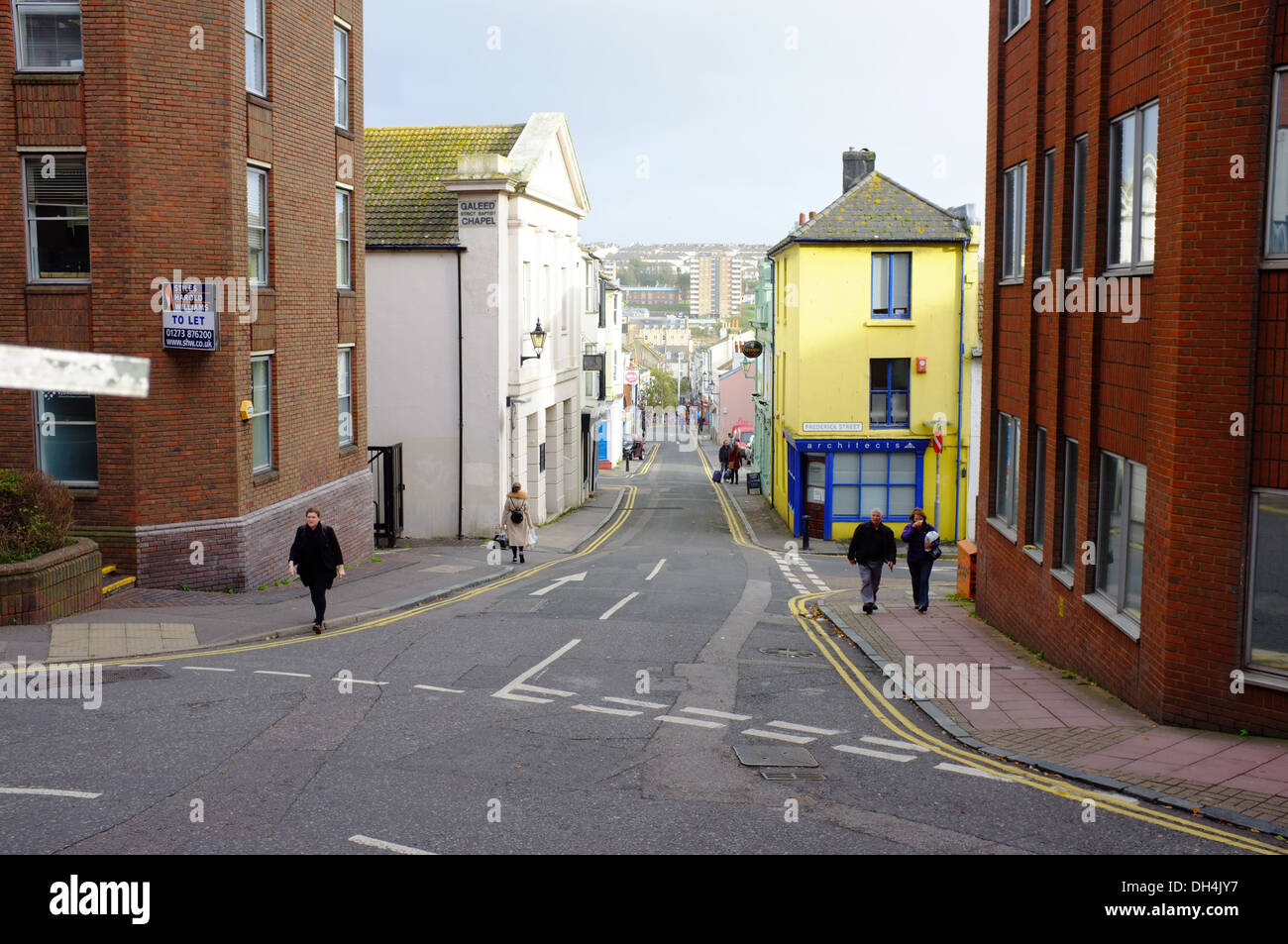 Townscape street hi-res stock photography and images - Alamy