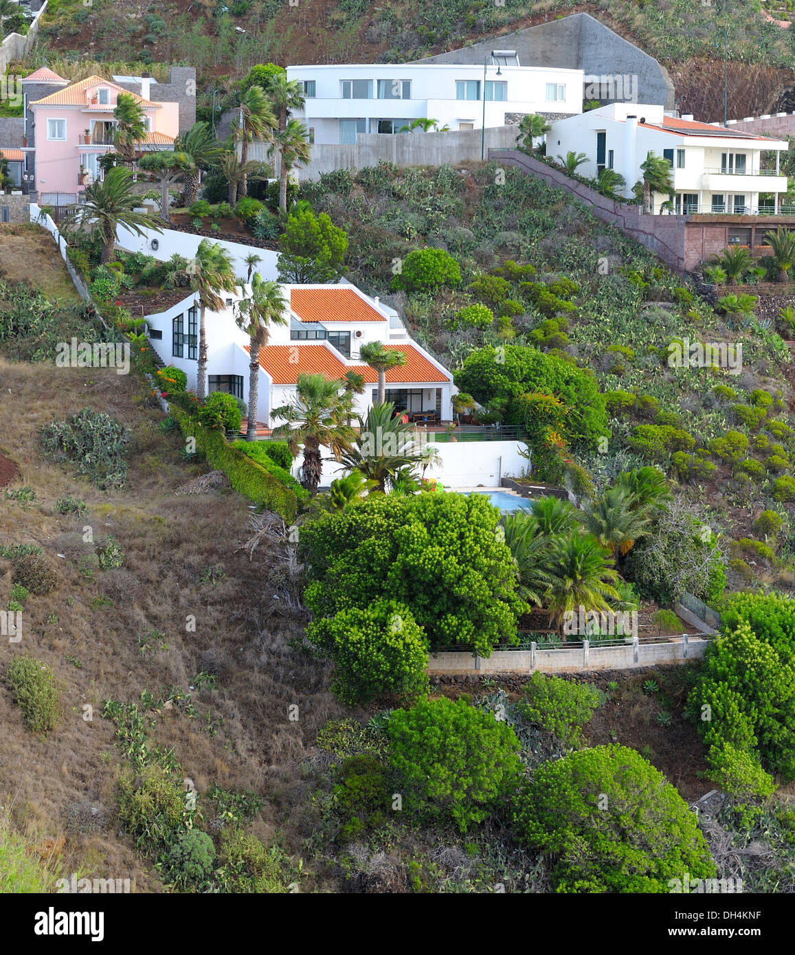Madeira portugal luxury villa built hi-res stock photography and images ...