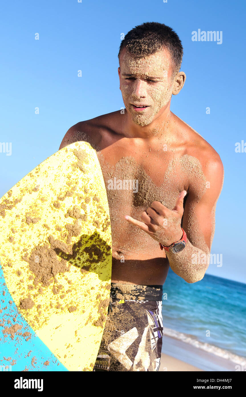 Teen surfer boy hi-res stock photography and images - Alamy