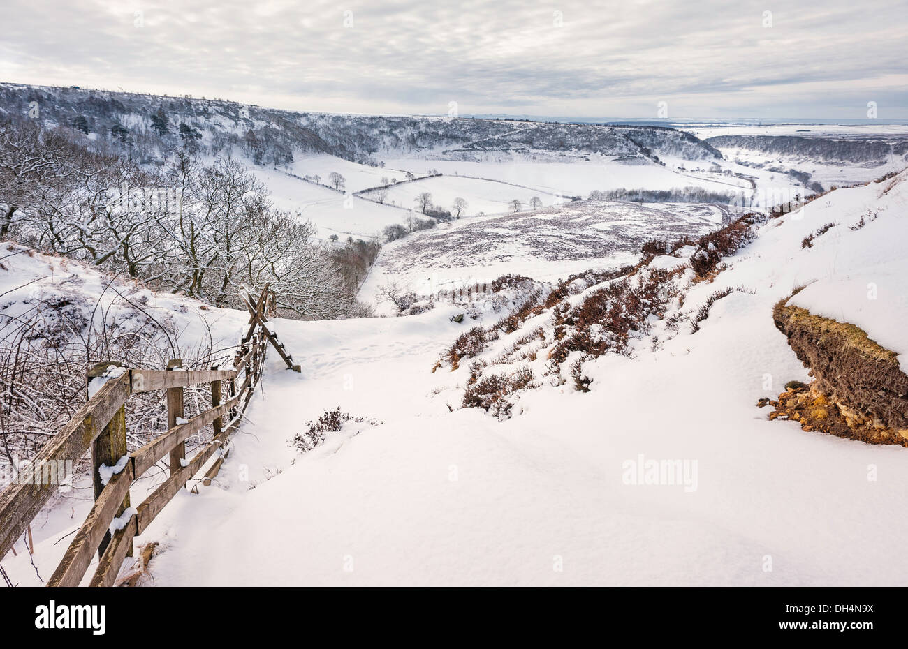 Storm yorkshire moors hi-res stock photography and images - Alamy