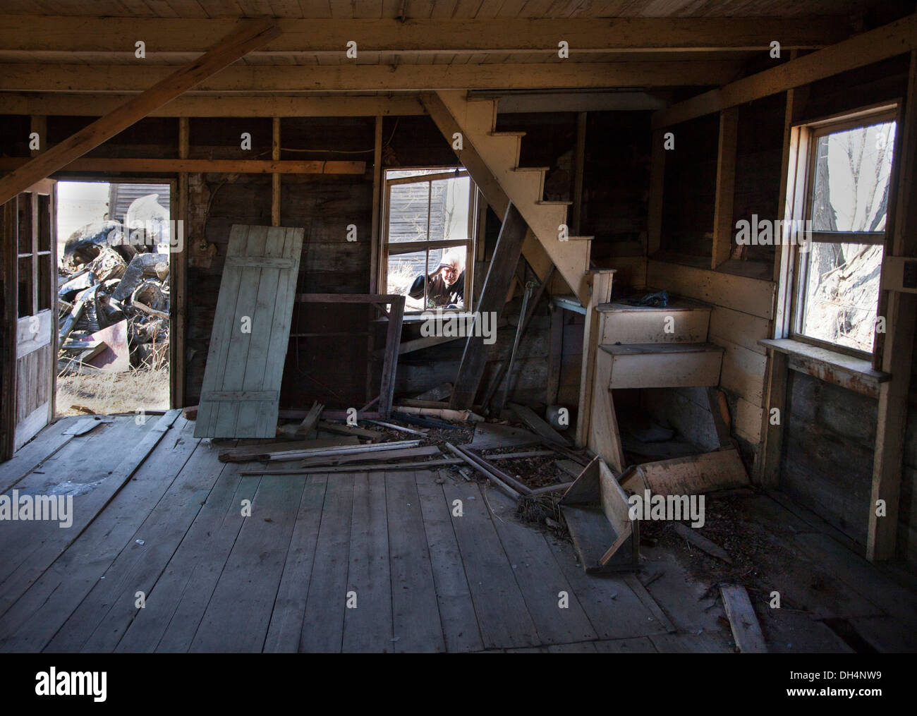 Wreck house hi-res stock photography and images - Alamy