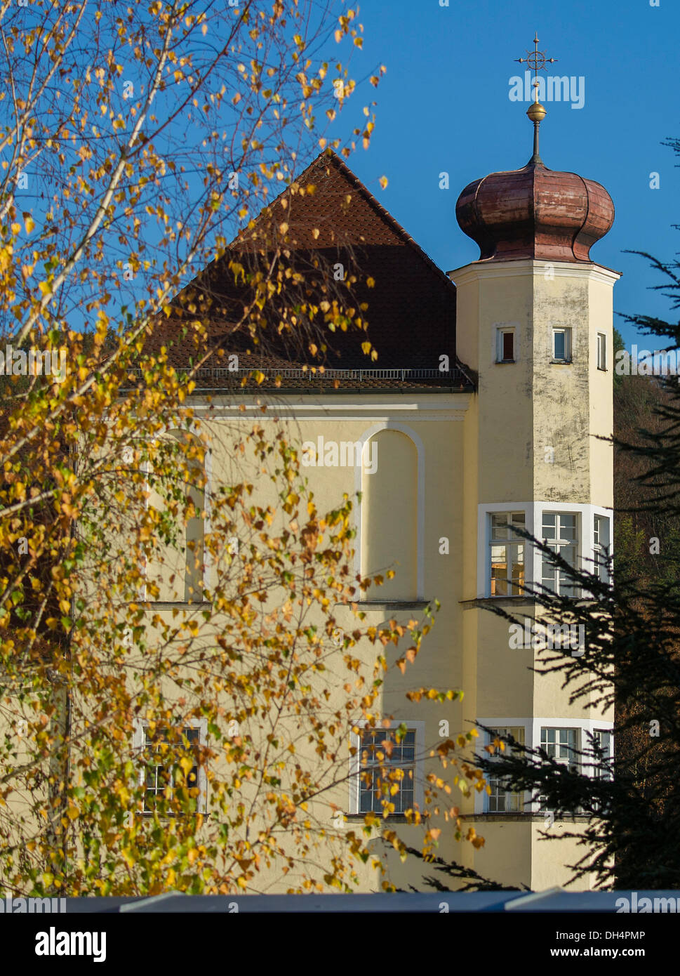 Cloister metten hi-res stock photography and images - Alamy
