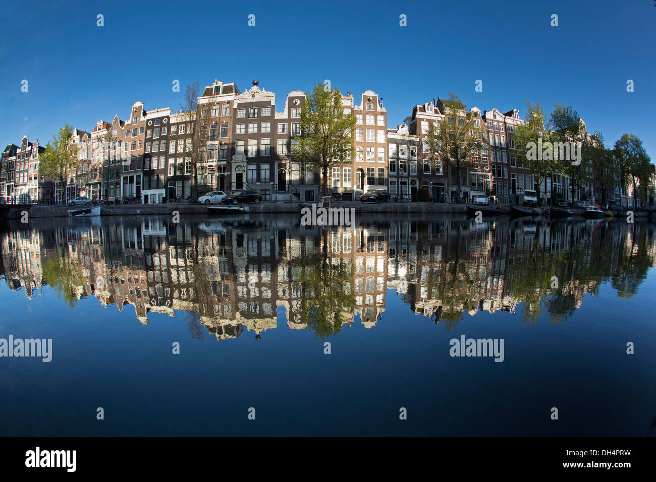 Canalside architecture hi-res stock photography and images - Alamy