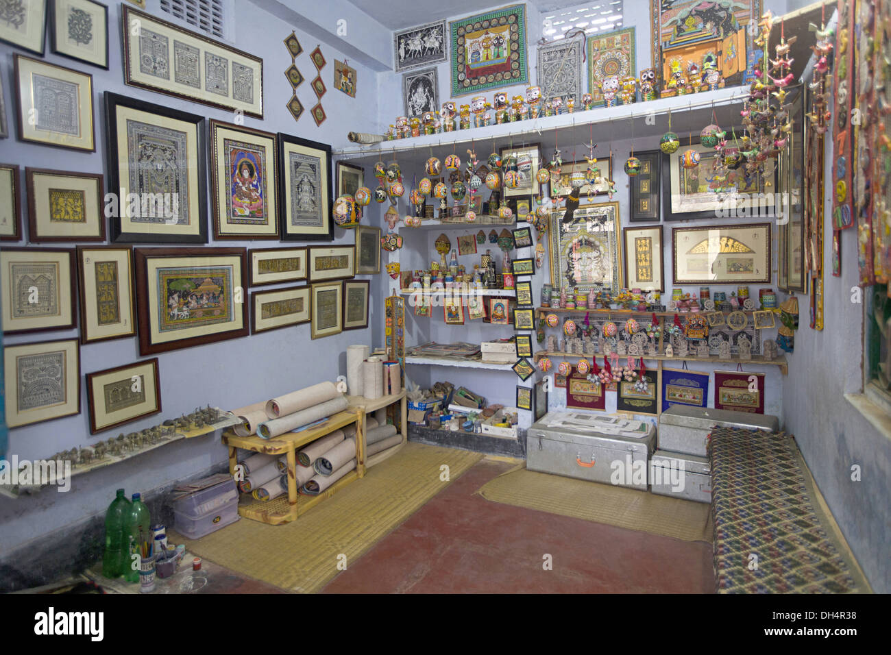 India craft shop hi-res stock photography and images - Alamy