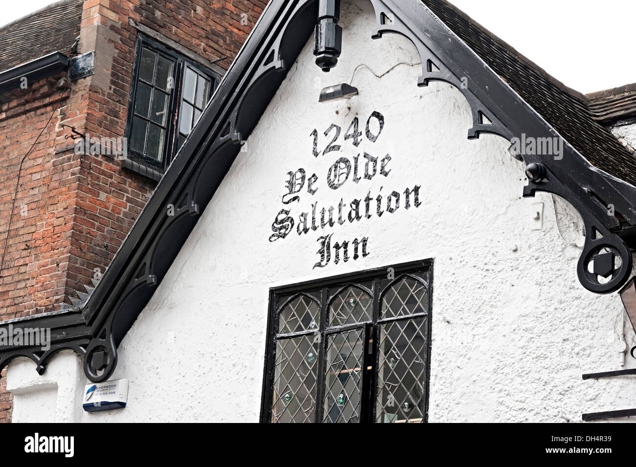 Old salutation inn pub Nottingham one of the oldest pubs in england ...