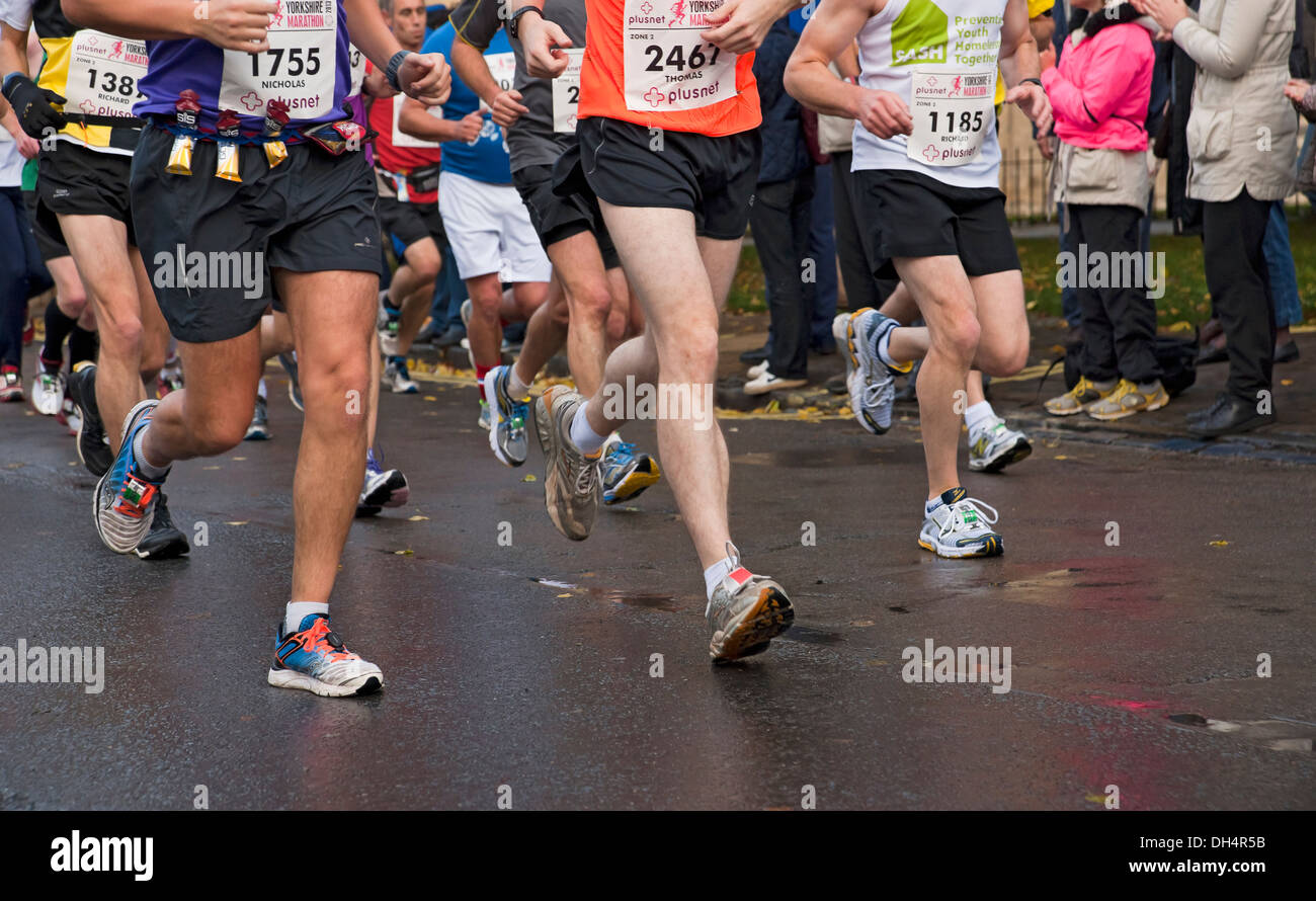 Long distance road running competitor hi-res stock photography and ...