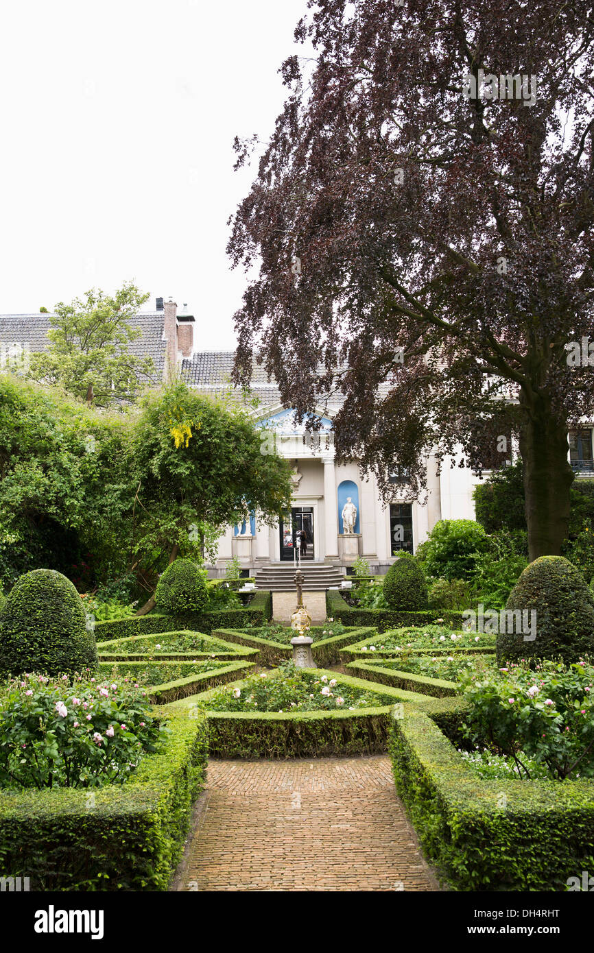 Amsterdam garden hi-res stock photography and images - Alamy