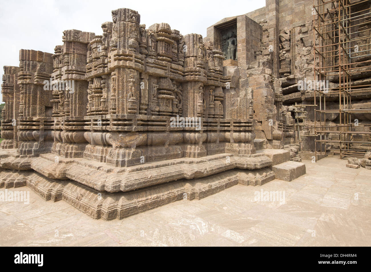 Ruins of the Shikara of Konark Sun Temple, Orissa India. UNESCO world ...