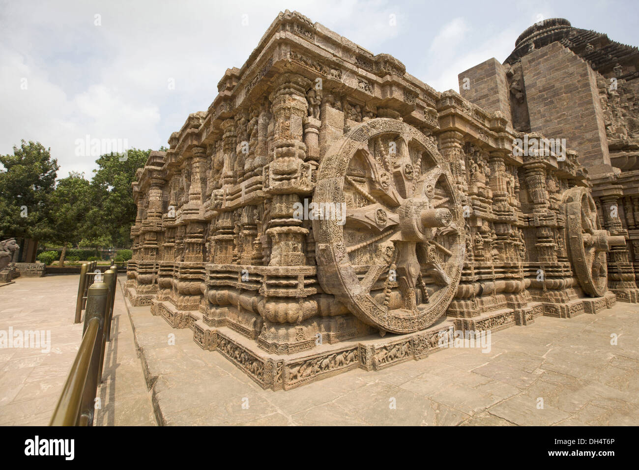 Konark Sun Temple Wheel High Resolution Stock Photography and Images ...