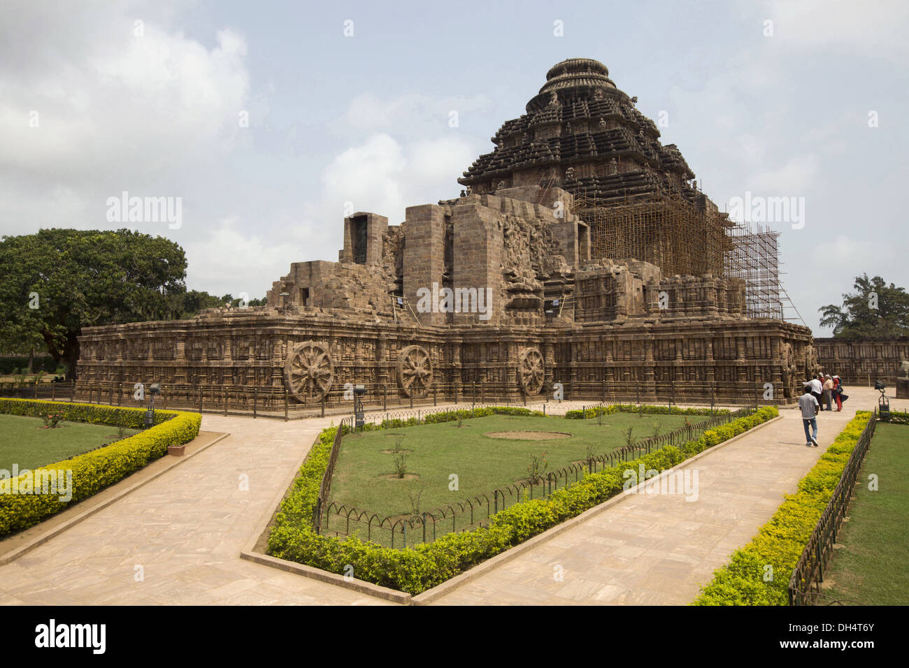 Konark Sun Temple Wheel High Resolution Stock Photography and Images ...