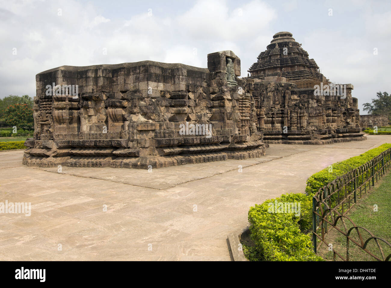 Mayadevi Temple, Konarak Sun temple complex, Orissa, India Stock Photo ...