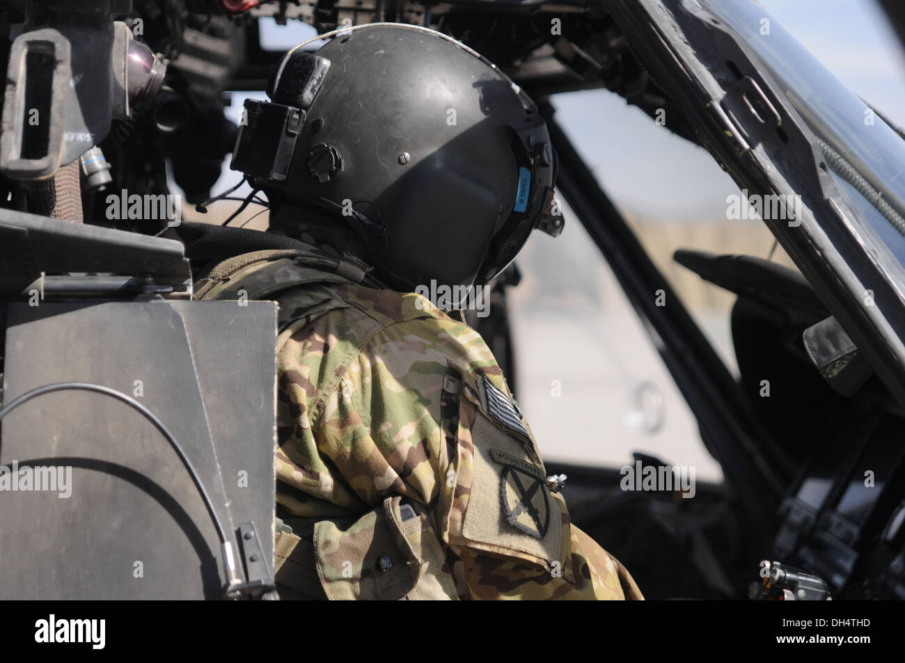 Chief Warrant Officer 3 High Resolution Stock Photography and Images ...