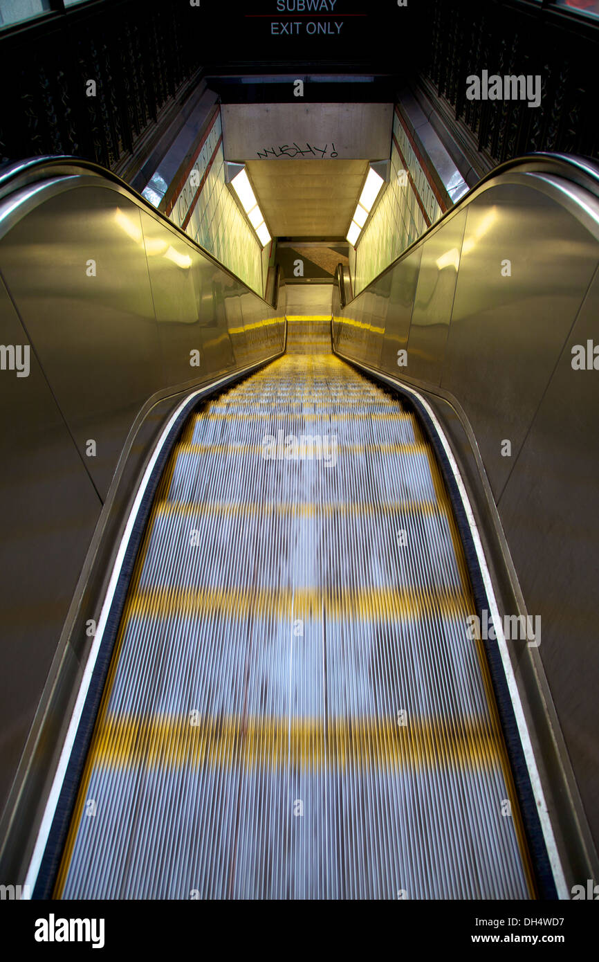 Moving stair hi-res stock photography and images - Alamy