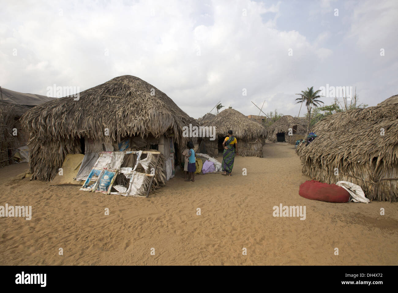 Indian village housing hi-res stock photography and images - Alamy