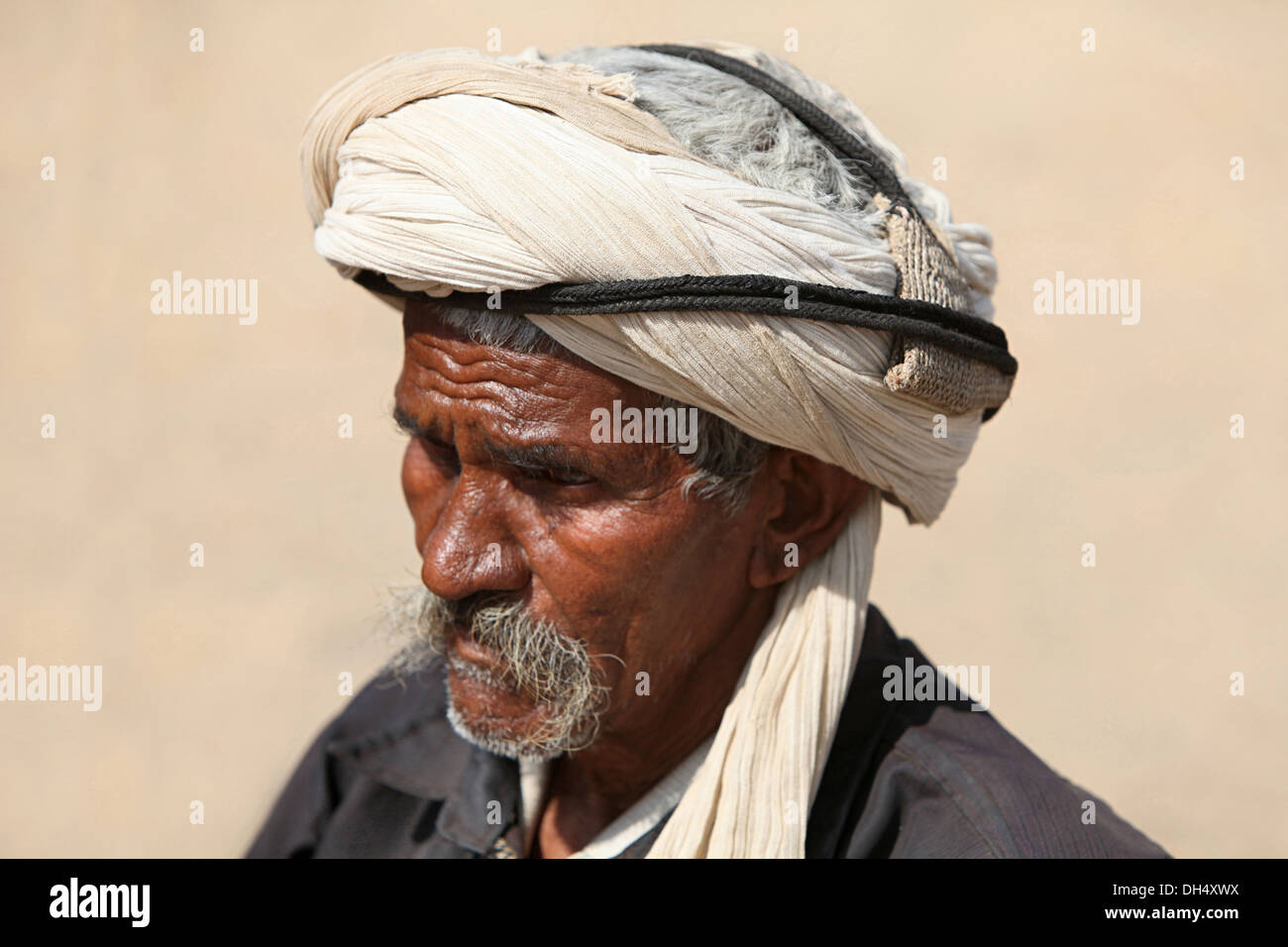 Bheel Stock Photos & Bheel Stock Images - Alamy