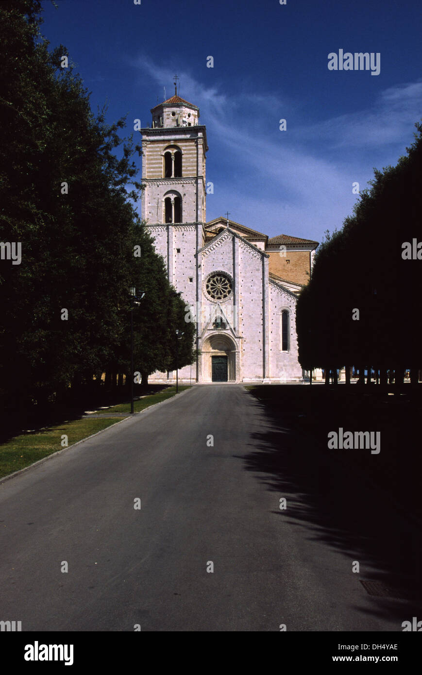 Fermo cathedral hi-res stock photography and images - Alamy