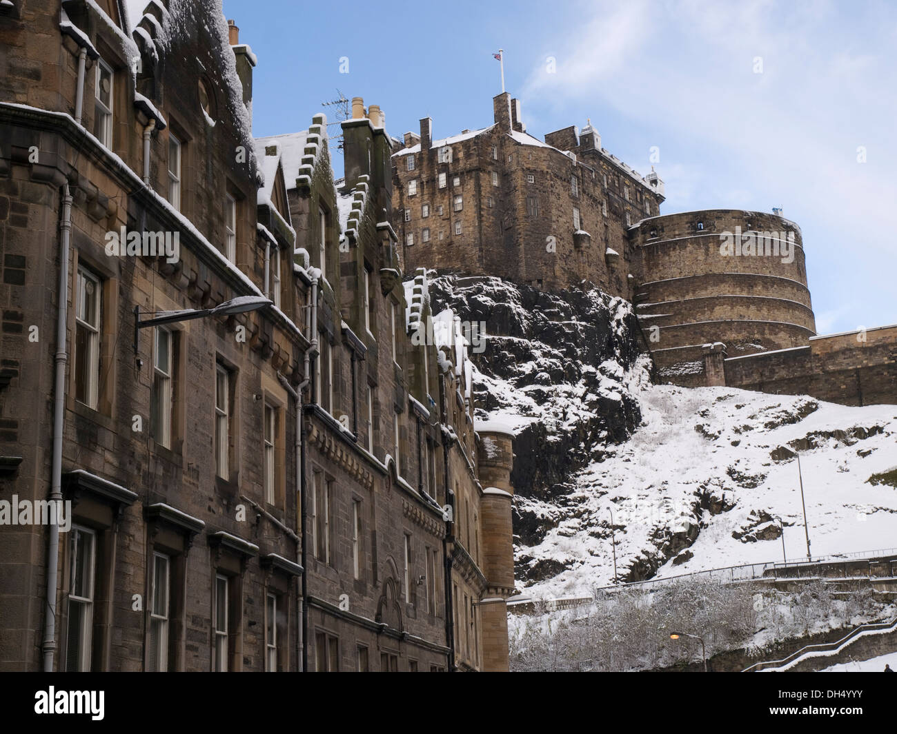 Edinburgh Castle and the Vennel Stock Photo - Alamy