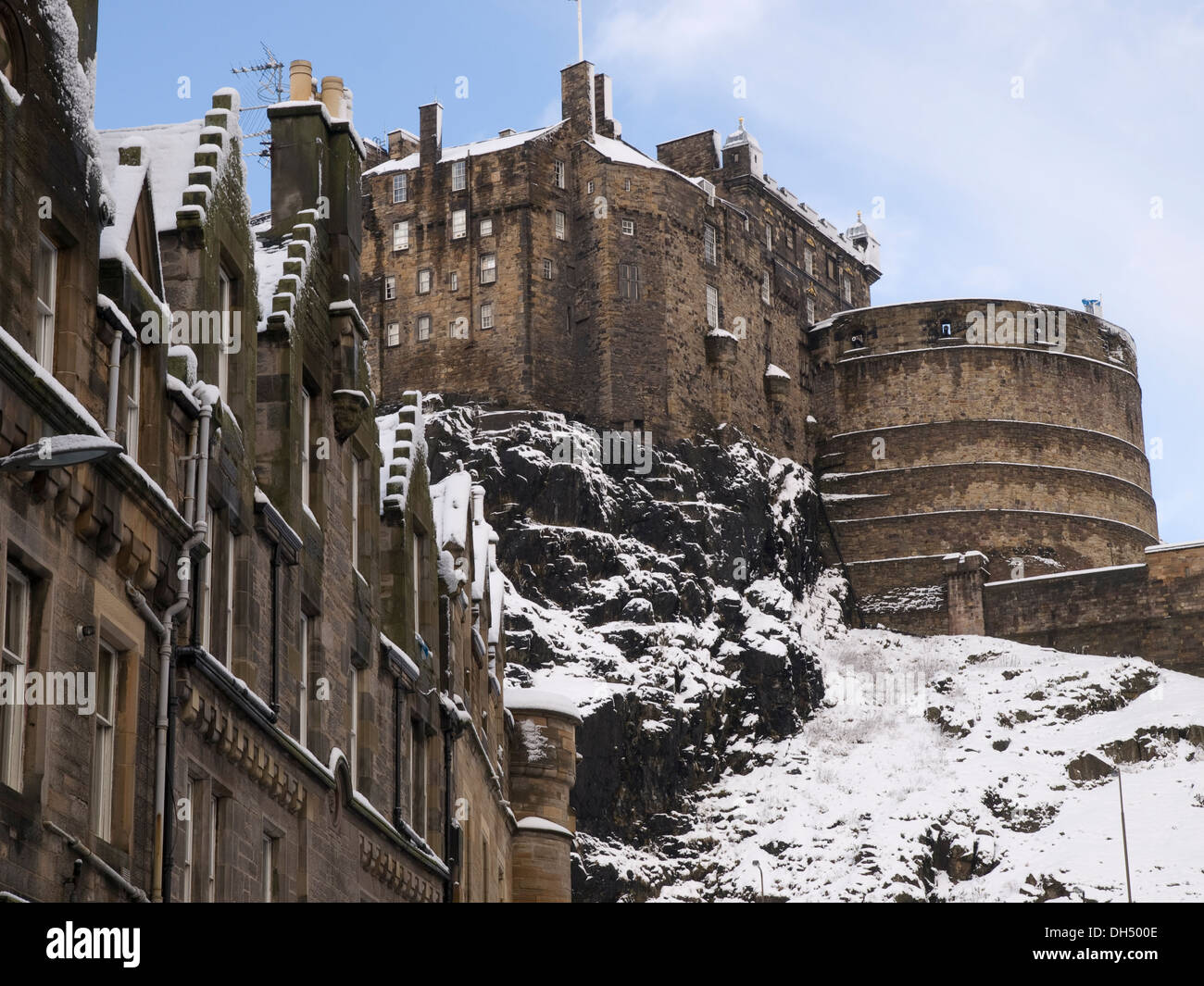 Edinburgh Castle and the Vennel Stock Photo - Alamy