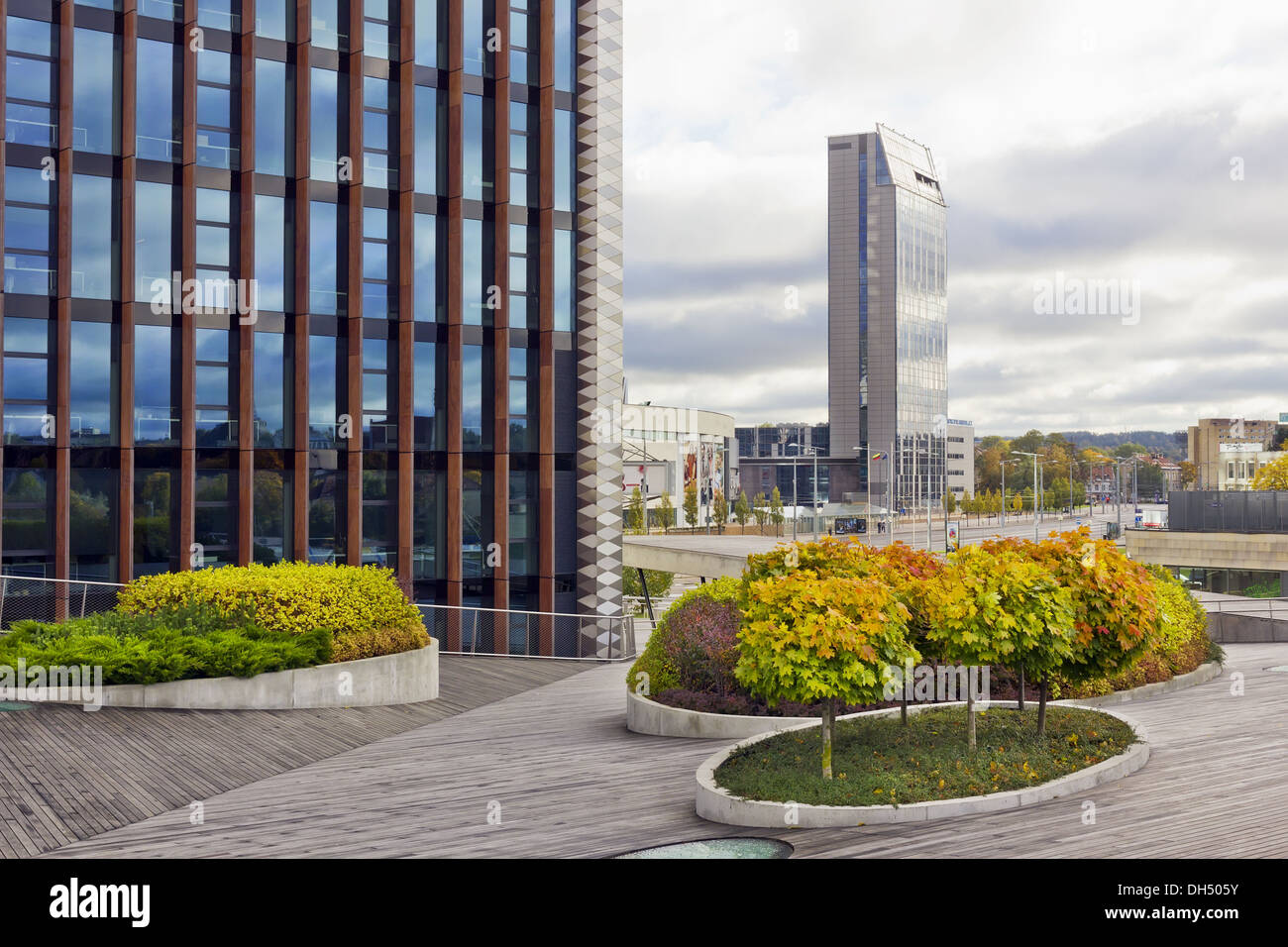 Urban seasons hi-res stock photography and images - Alamy
