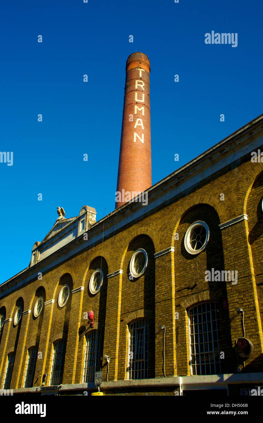 London breweries hi-res stock photography and images - Alamy