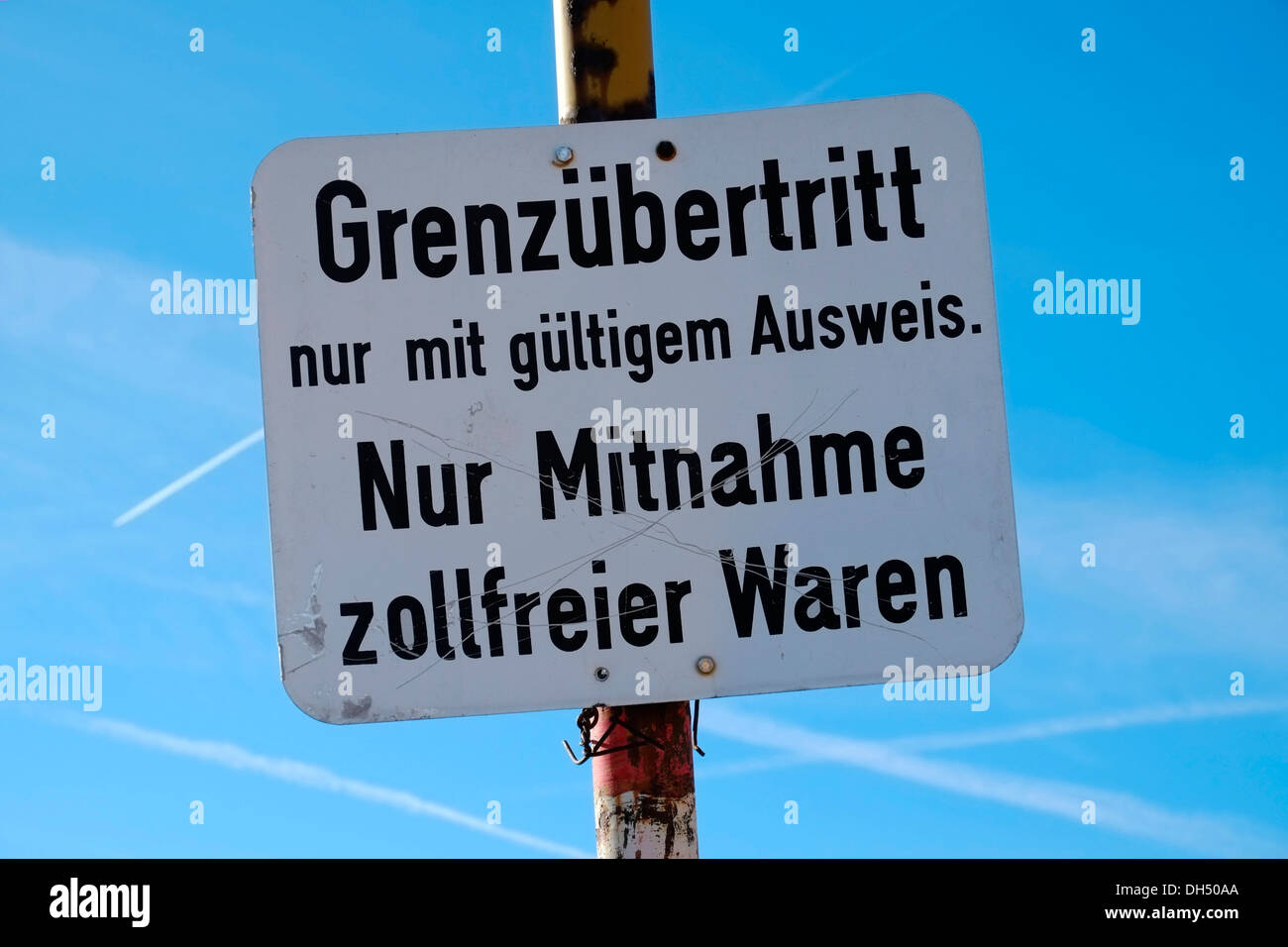 Border austria national control hi-res stock photography and images - Alamy