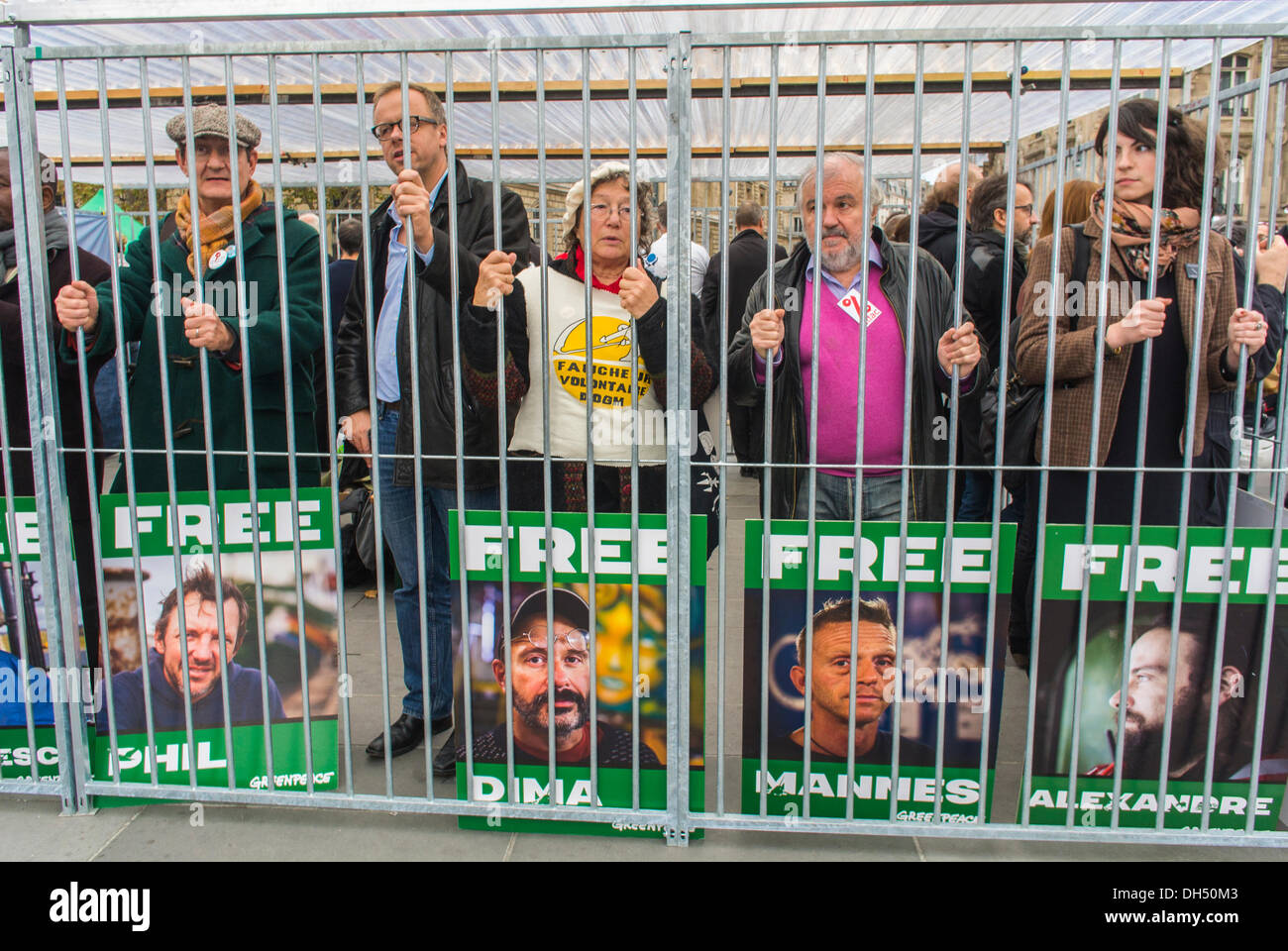 Paris, France. French Environment Groups Protesting with Greenpeace ...