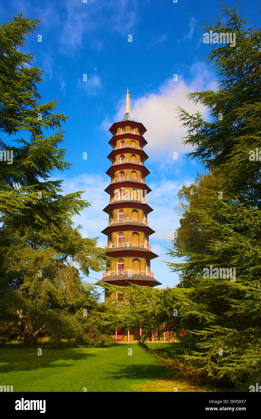Chambers’ pagoda at kew gardens hi-res stock photography and images - Alamy