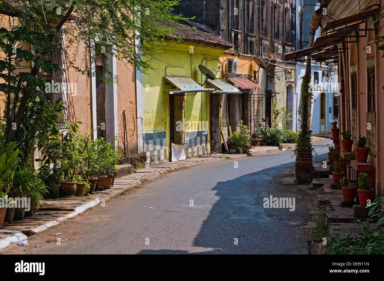 India street hi-res stock photography and images - Alamy