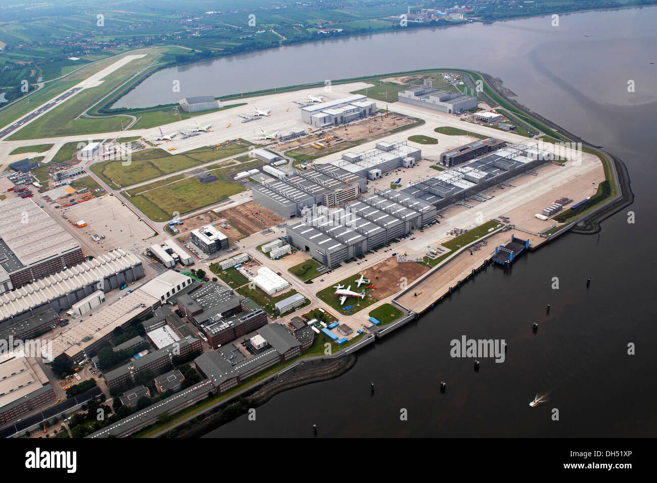 Aerial view, Airbus site at Finkenwerder, Airbus plant, factory Stock ...