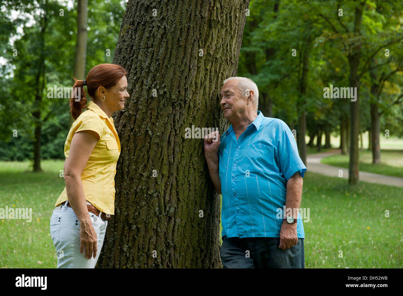 Nursing tree hi-res stock photography and images - Alamy