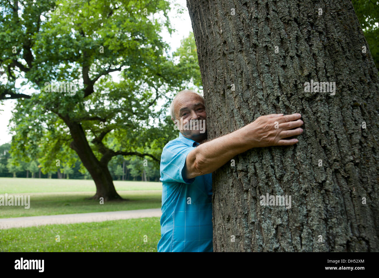 Protecting elderly people hi-res stock photography and images - Alamy