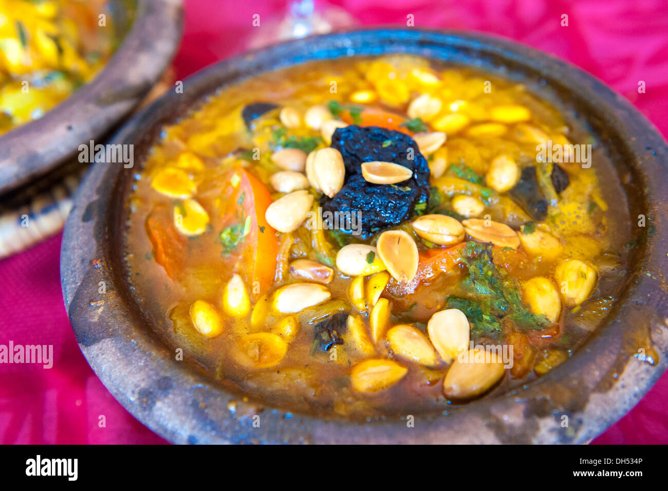 Lamb tajine, traditional moroccan dish Stock Photo - Alamy