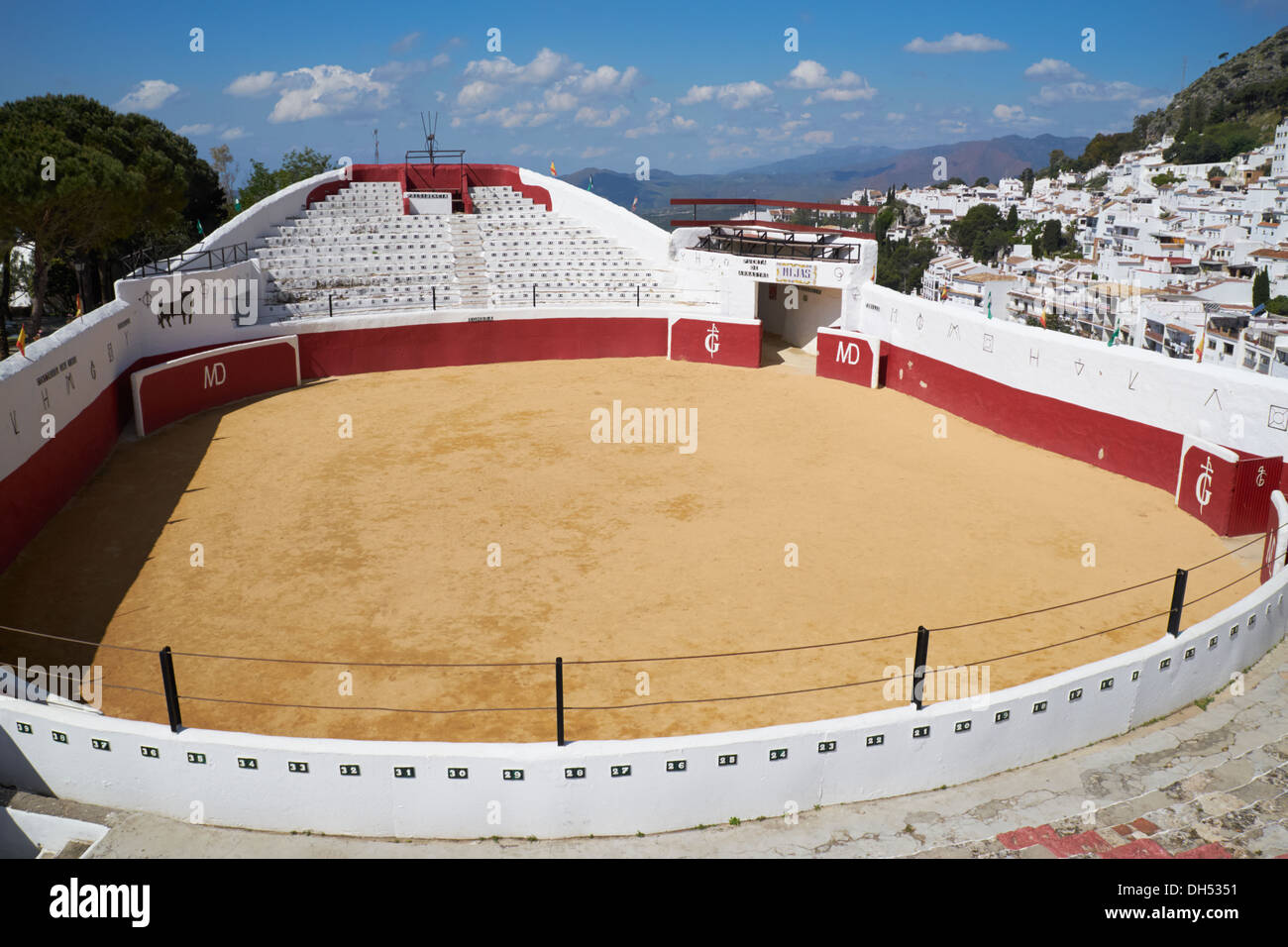 Bullring bull ring hi-res stock photography and images - Alamy