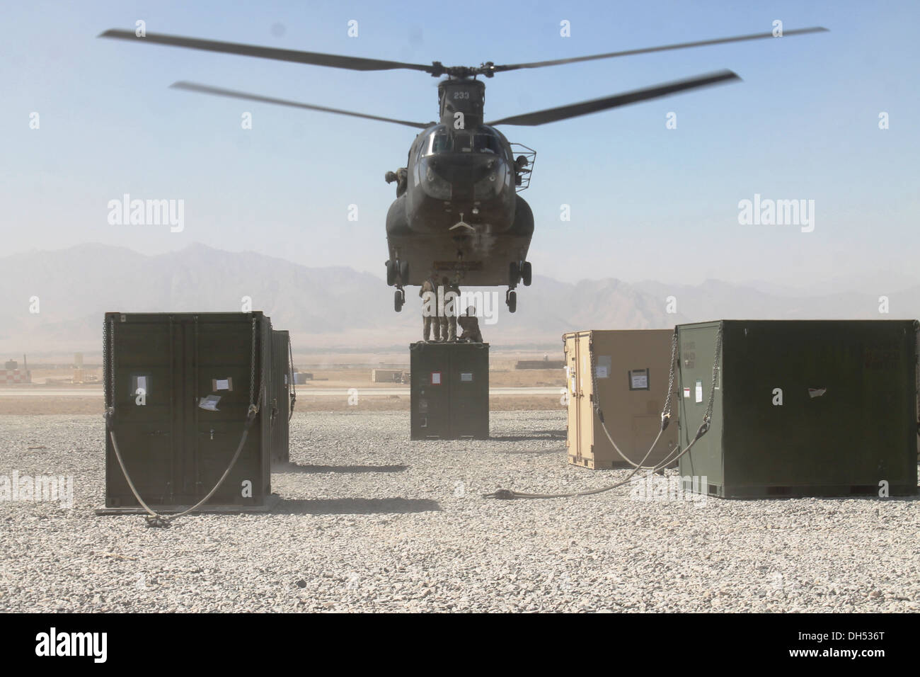 U.S. Army soldiers with Company A, 703rd Brigade Support Battalion, 4th ...