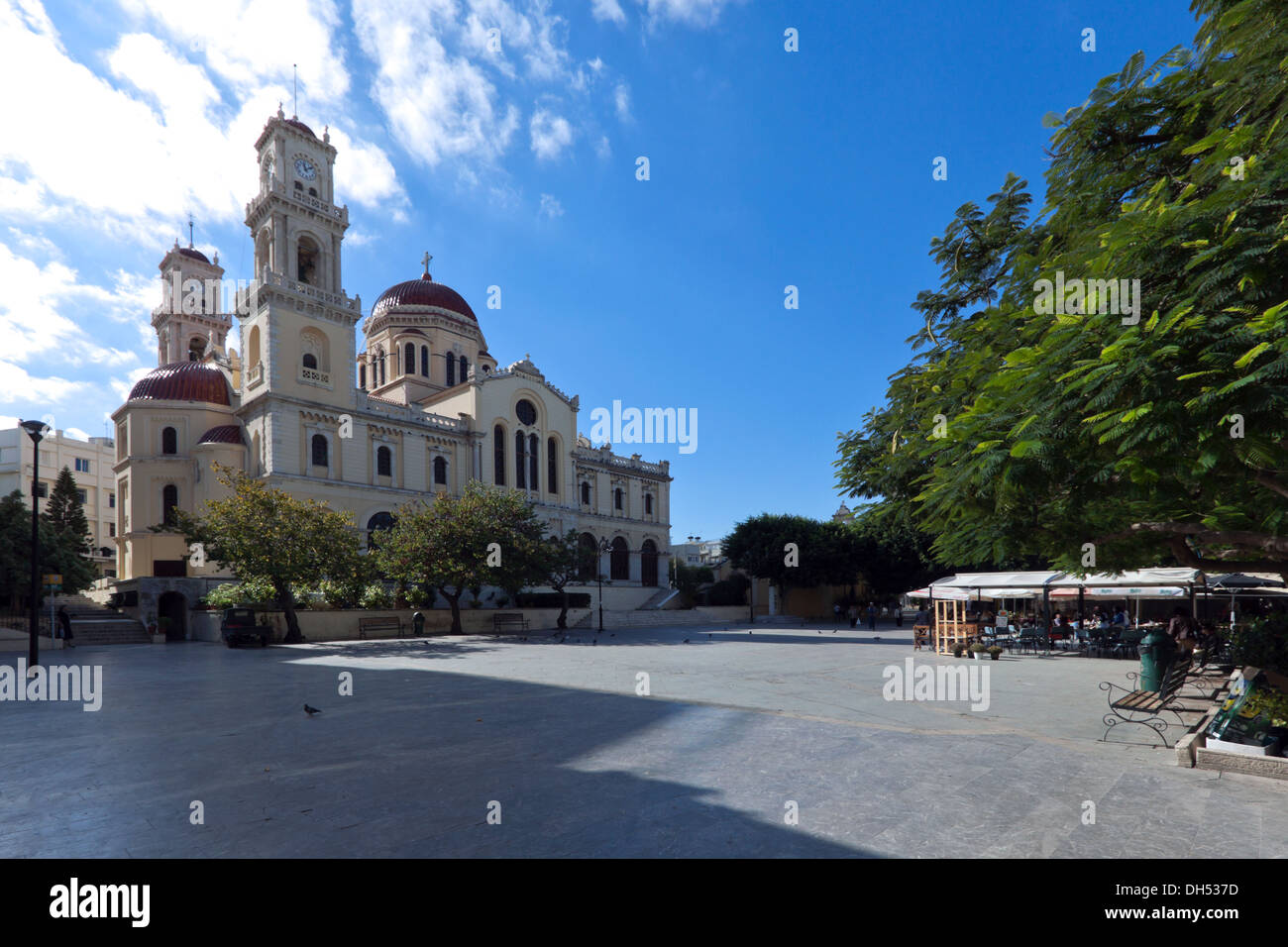 Church of agios minas cafe hi-res stock photography and images - Alamy