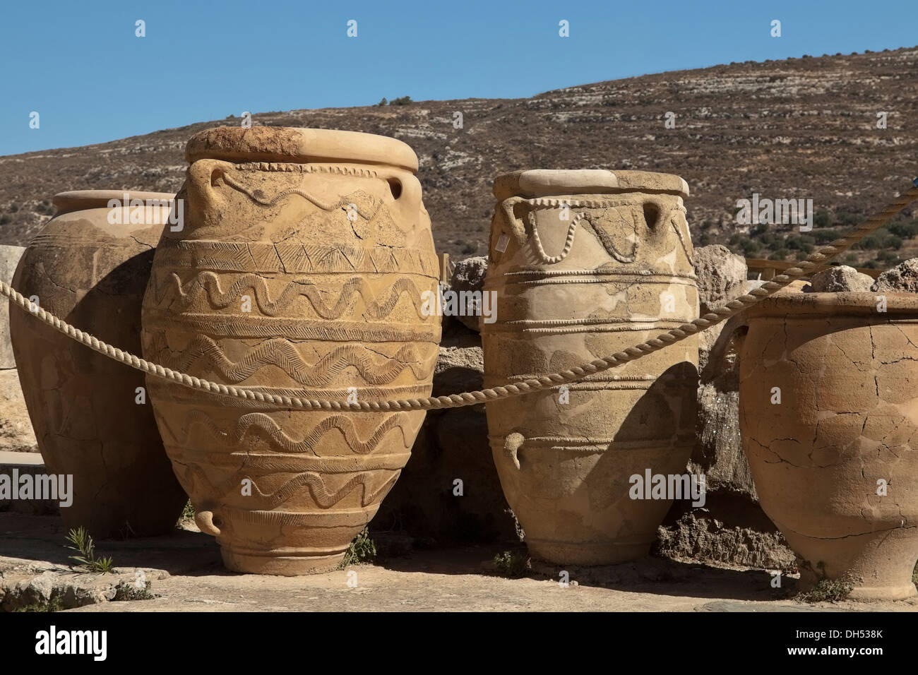 Pithoi, or storage jars, at Knossos, Heraklion, Crete, Greece Stock ...