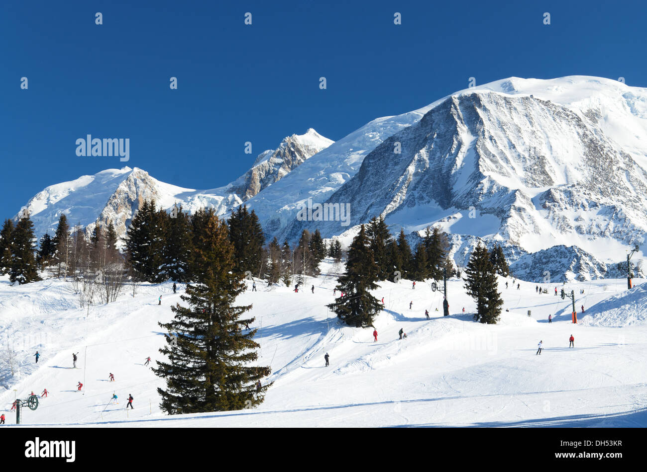 Resort chamonix hi-res stock photography and images - Alamy