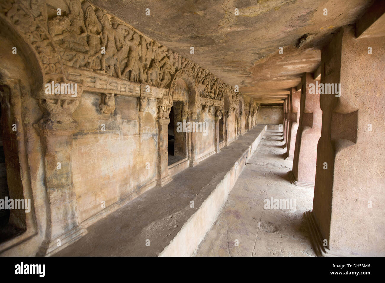 Cave 1 : Rani Gumpha, Udaygiri Caves, Orissa, India. Relief carvings of ...