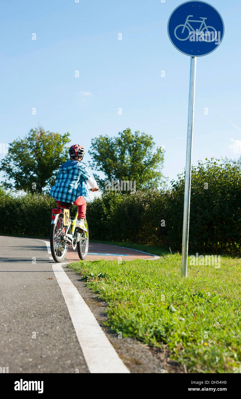 Cycling Safety Course High Resolution Stock Photography and Images - Alamy