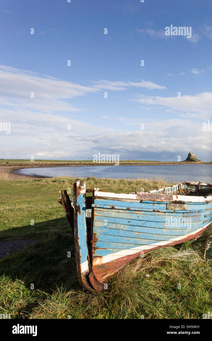 Coble fishing boats hi-res stock photography and images - Alamy