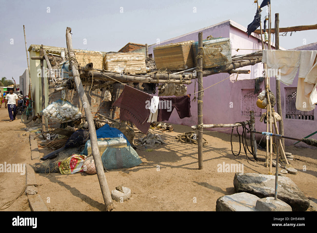 Tribal house orissa india hi-res stock photography and images - Alamy