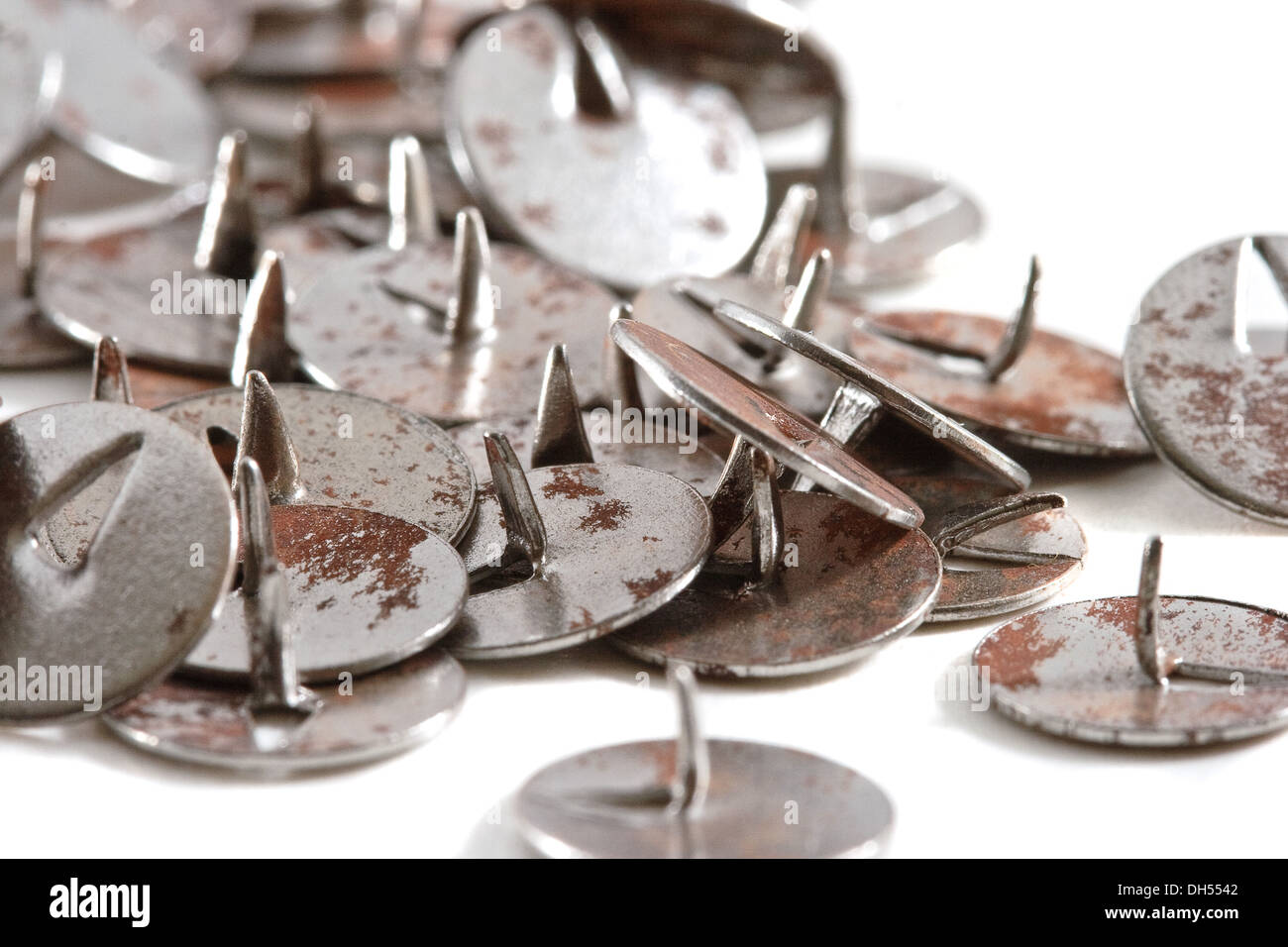 Round push pins hi-res stock photography and images - Alamy