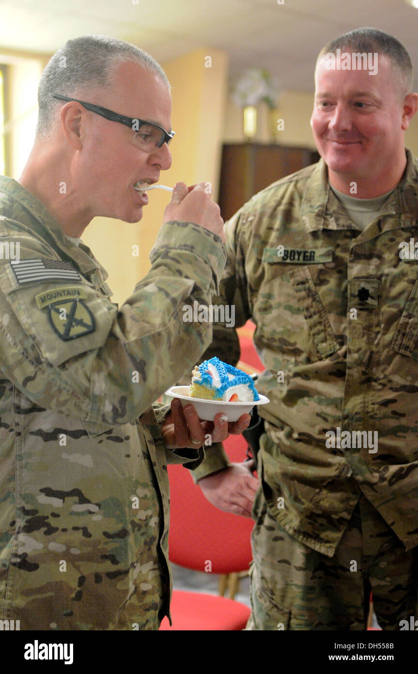 U.S. Army Capt. Doug Yoder, chaplain, from Bellefontaine, Ohio, with ...