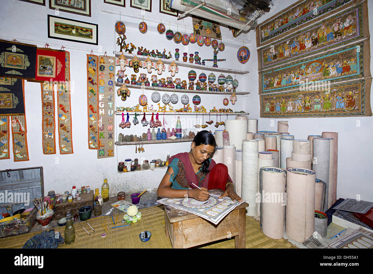 Pattachitra or traditional scroll or cloth painting by young lady 20-25 ...