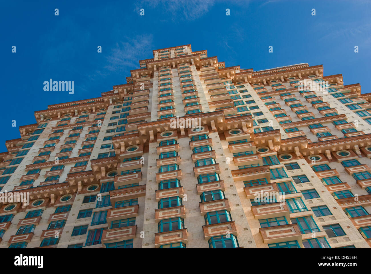 modern building rising in the sky Stock Photo - Alamy