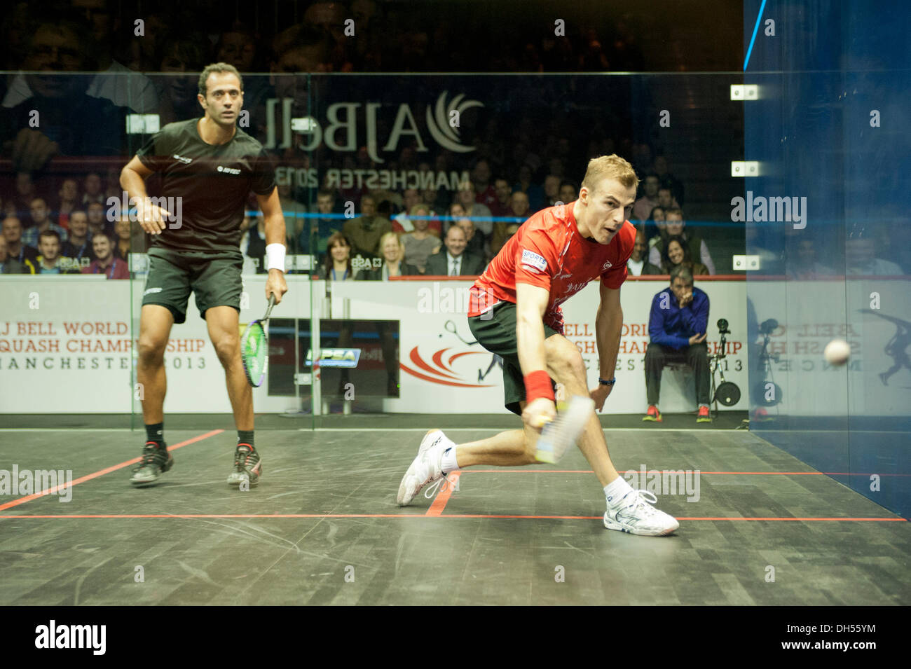 Manchester, UK. 31st October 2013. England's Nick Matthew (Dunlop PSA ...