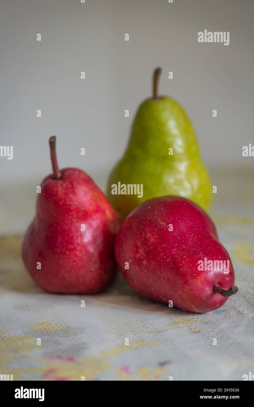 Pear trio hi-res stock photography and images - Alamy