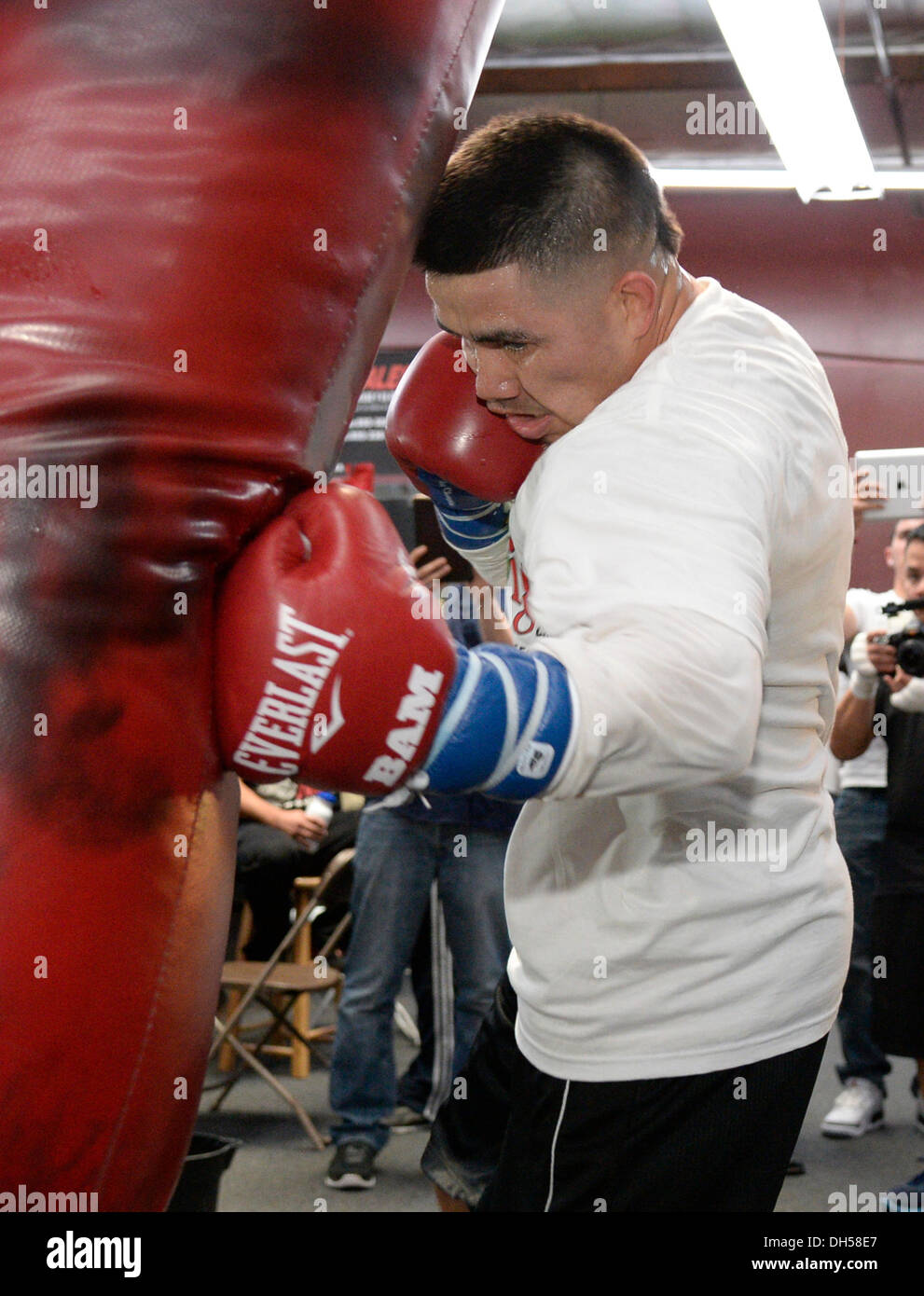 Robert garcia boxing hi-res stock photography and images - Alamy